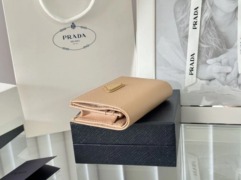 Discounted Prada Wallets Purse