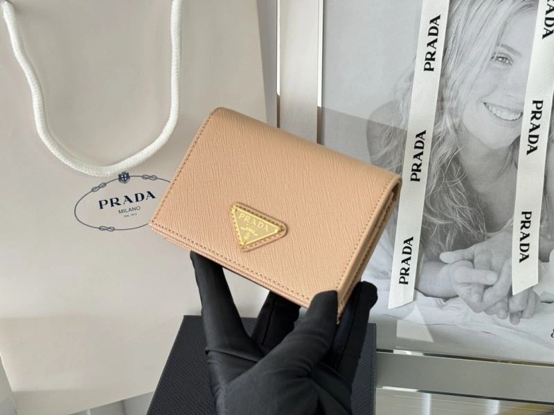 Discounted Prada Wallets Purse