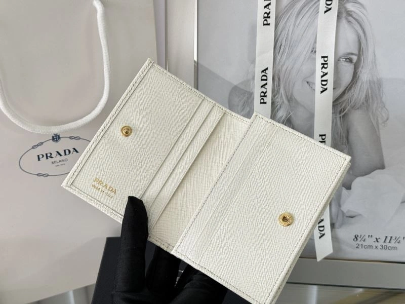 High accuracy Prada Wallets Purse