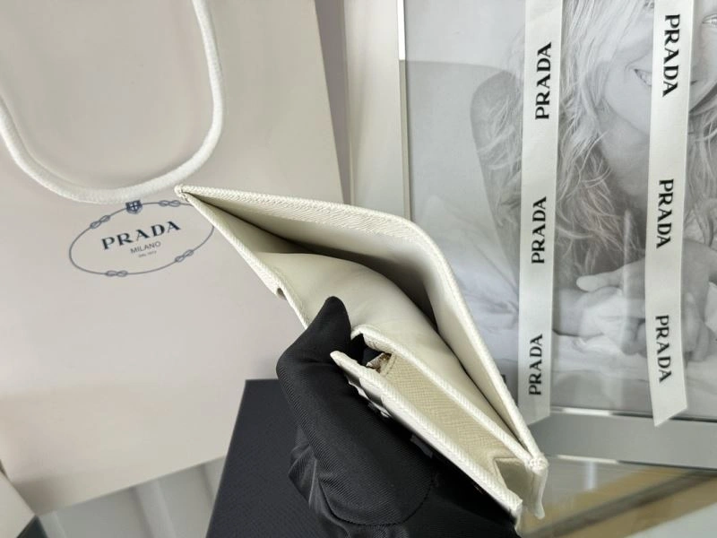 High accuracy Prada Wallets Purse
