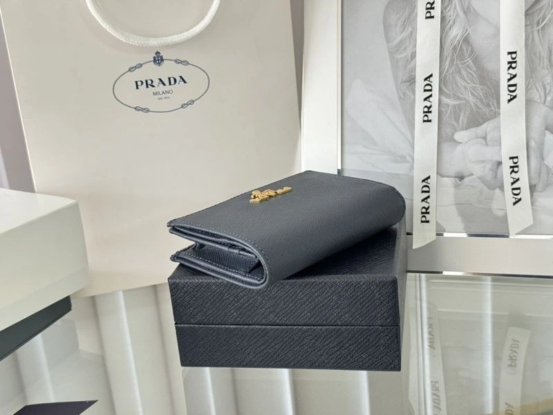 Inexpensive Prada Wallets Purse