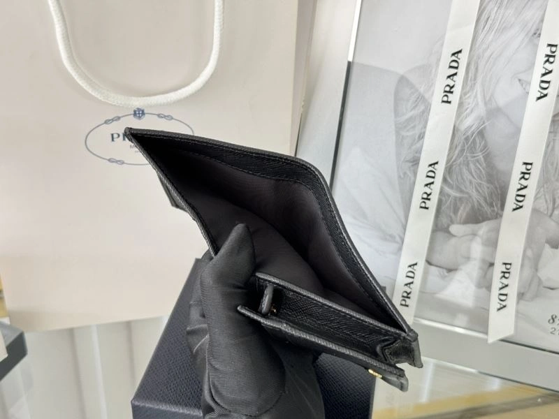 1:1 copy Prada Wallets Purse