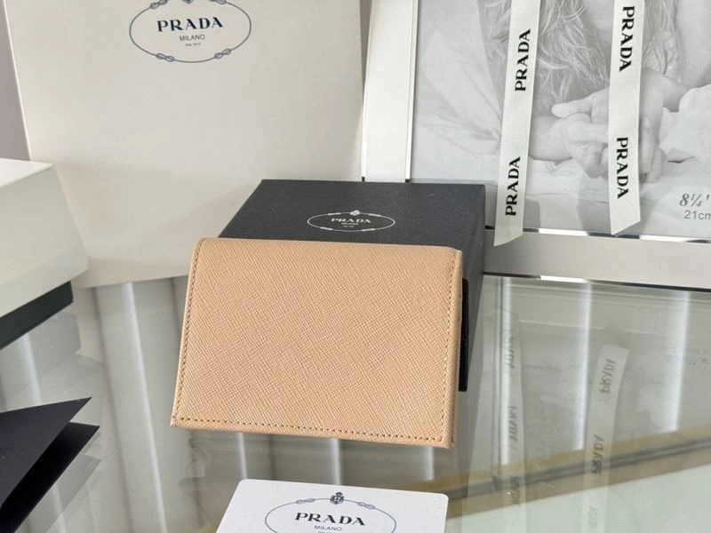 Accurate model Prada Wallets Purse