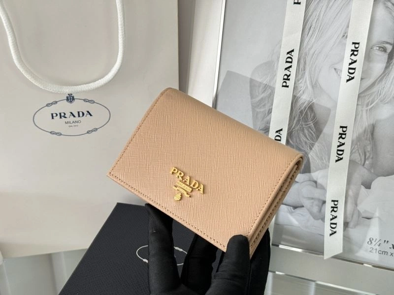 Accurate model Prada Wallets Purse
