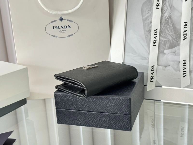 High accuracy Prada Wallets Purse