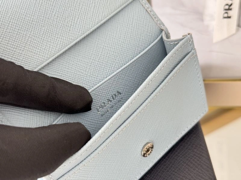 Accurate model Prada Wallets Purse