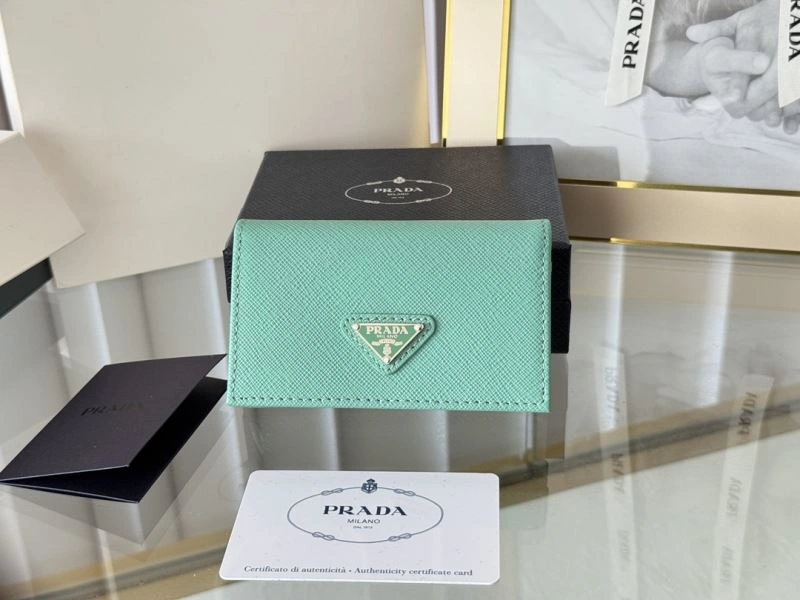 Accurate model Prada Wallets Purse