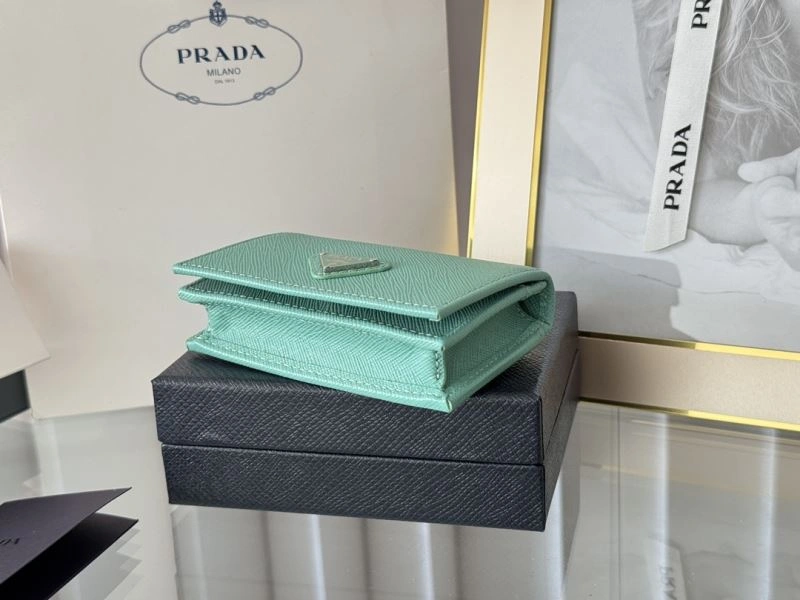 Accurate model Prada Wallets Purse
