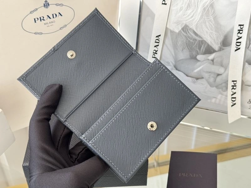 Accurate model Prada Wallets Purse