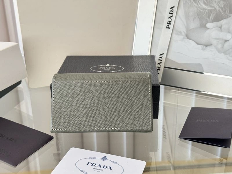 Value-priced Prada Wallets Purse