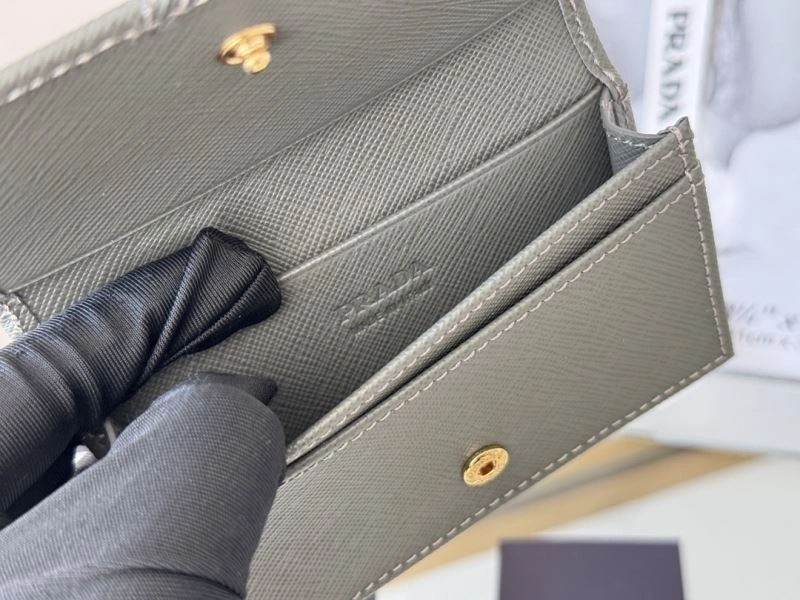 Value-priced Prada Wallets Purse