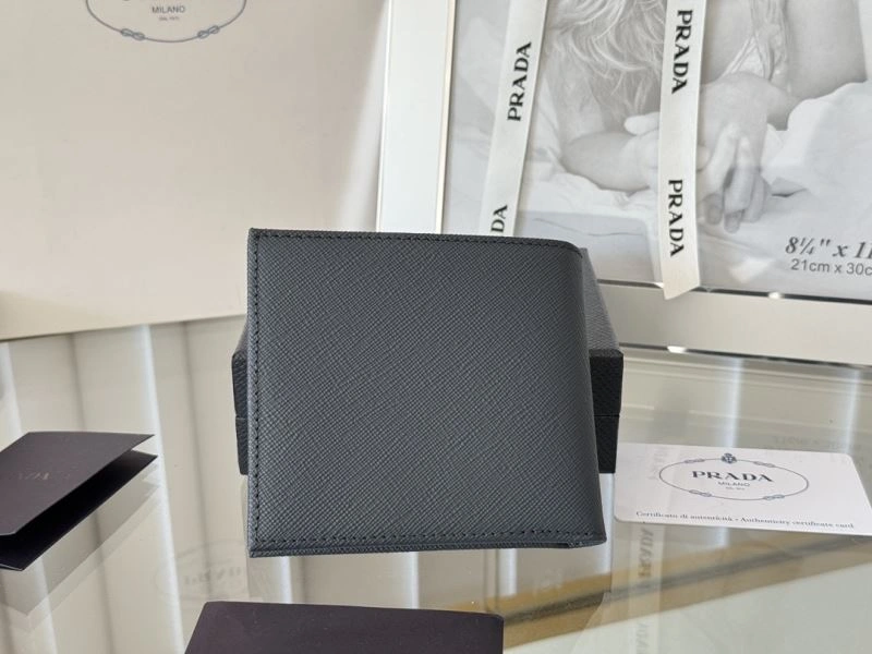 Inexpensive Prada Wallets Purse