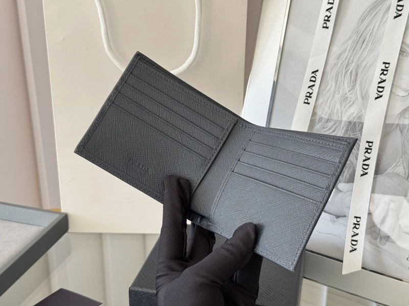 Inexpensive Prada Wallets Purse