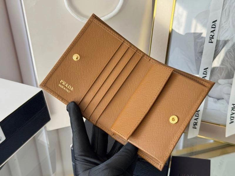 Brand-authenticated Prada Wallets Purse