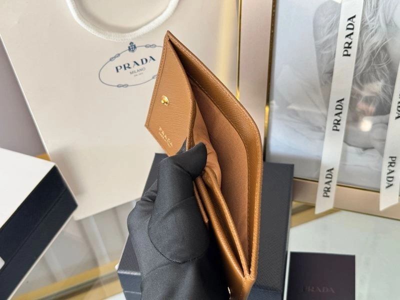 Brand-authenticated Prada Wallets Purse