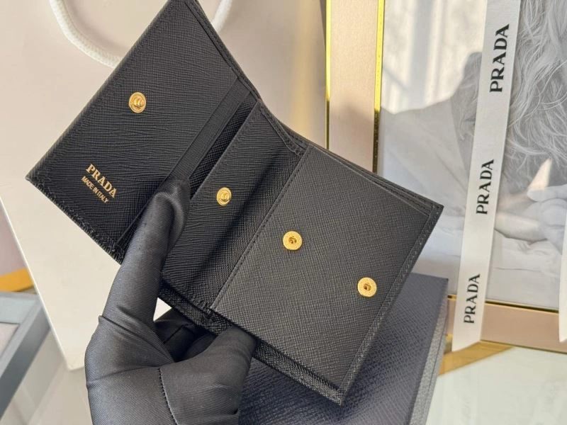 Discounted Prada Wallets Purse