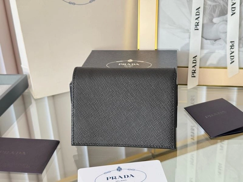 Value-priced Prada Wallets Purse