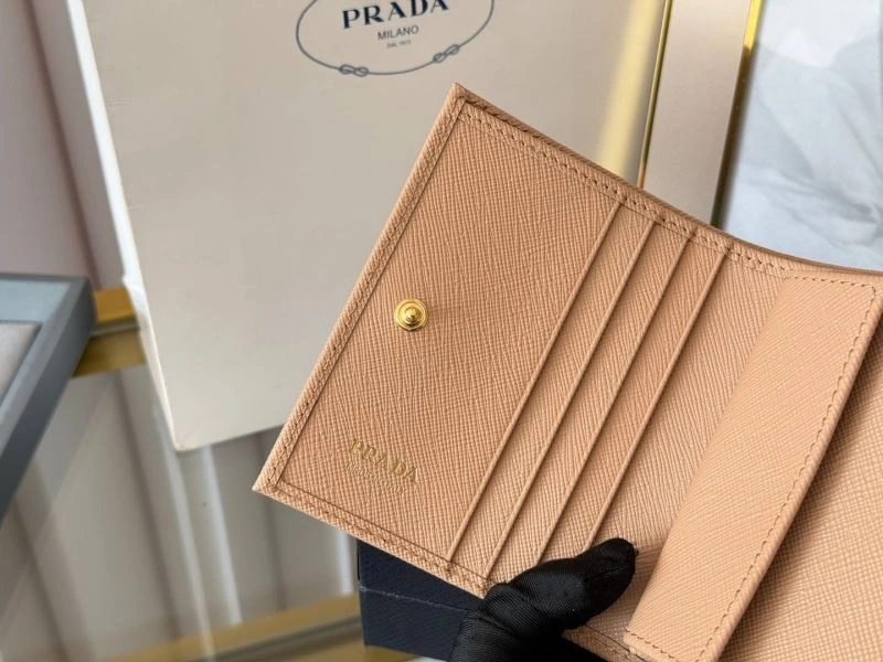 Economical Prada Wallets Purse