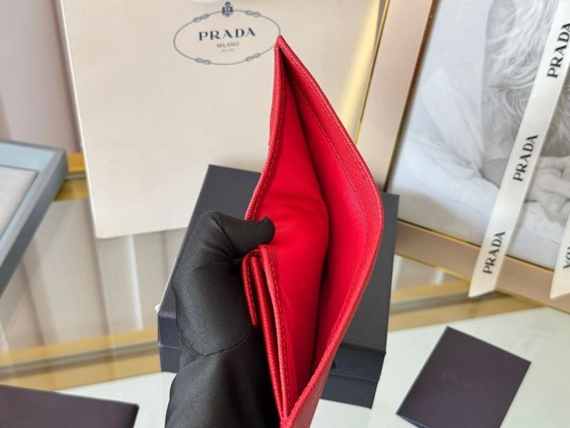 Low-cost Prada Wallets Purse