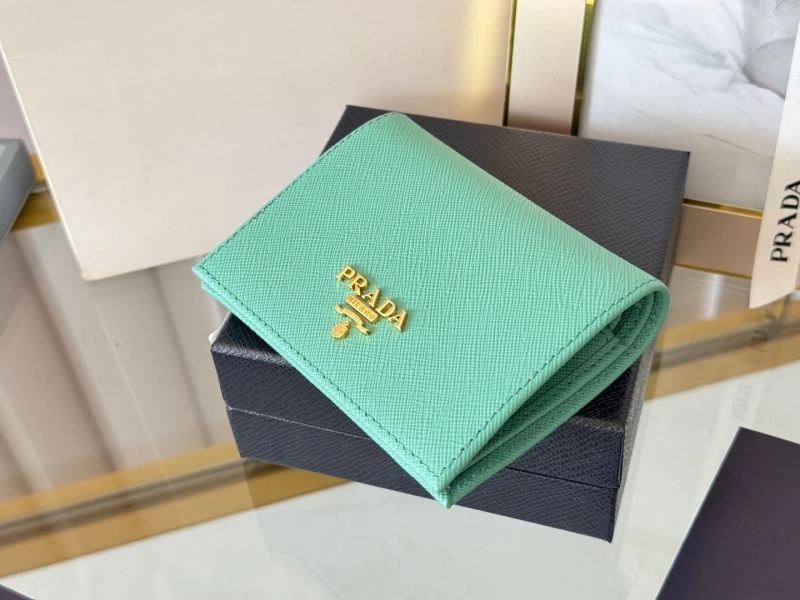 Indistinguishable Prada Wallets Purse