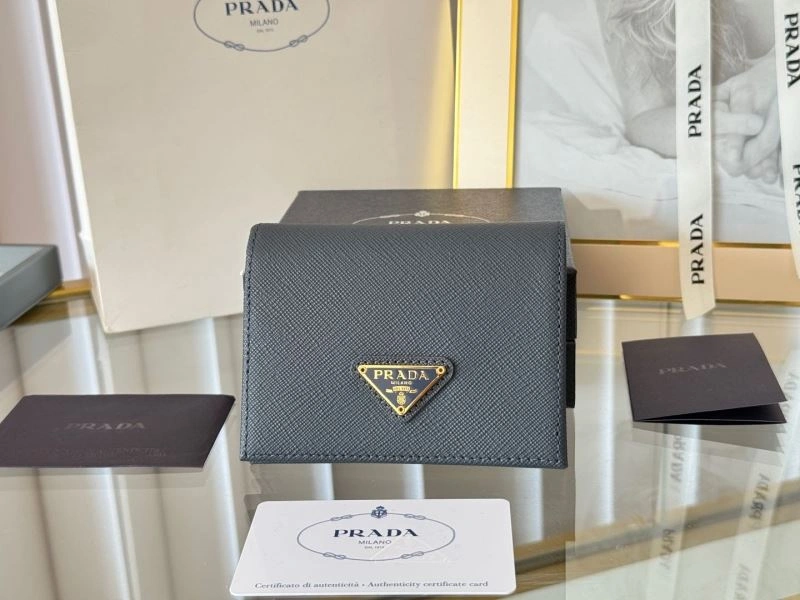 Low-cost Prada Wallets Purse