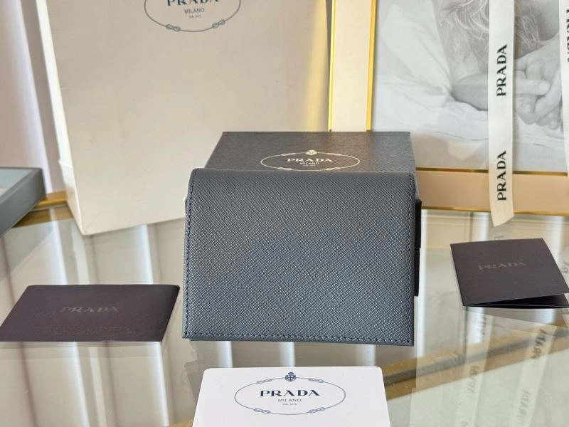 Low-cost Prada Wallets Purse