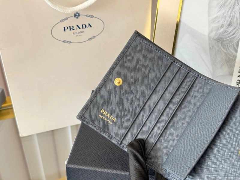 Low-cost Prada Wallets Purse