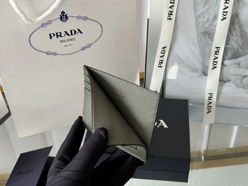 Inexpensive Prada Wallets Purse