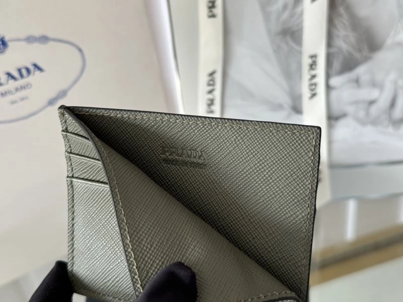 Inexpensive Prada Wallets Purse