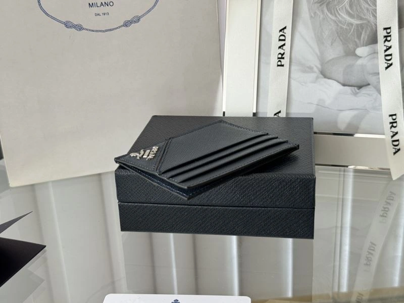 Brand-authenticated Prada Wallets Purse