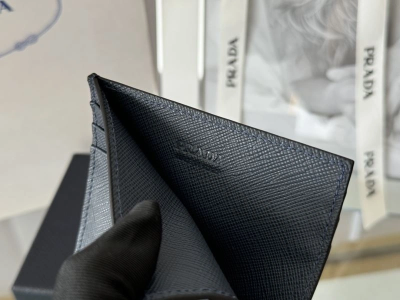 Accurate model Prada Wallets Purse