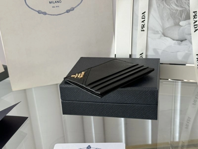 Value-priced Prada Wallets Purse