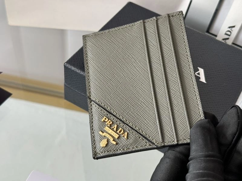 Indistinguishable Prada Wallets Purse