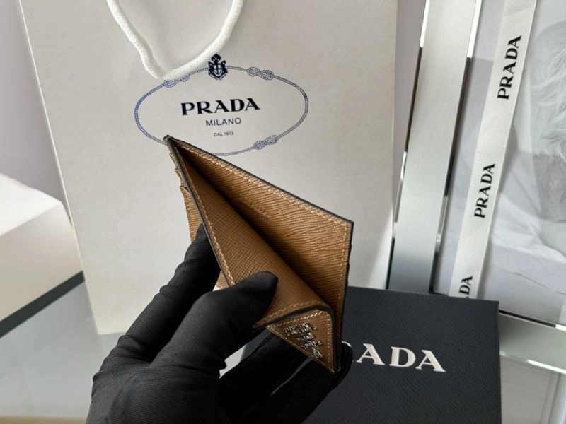 Economical Prada Wallets Purse