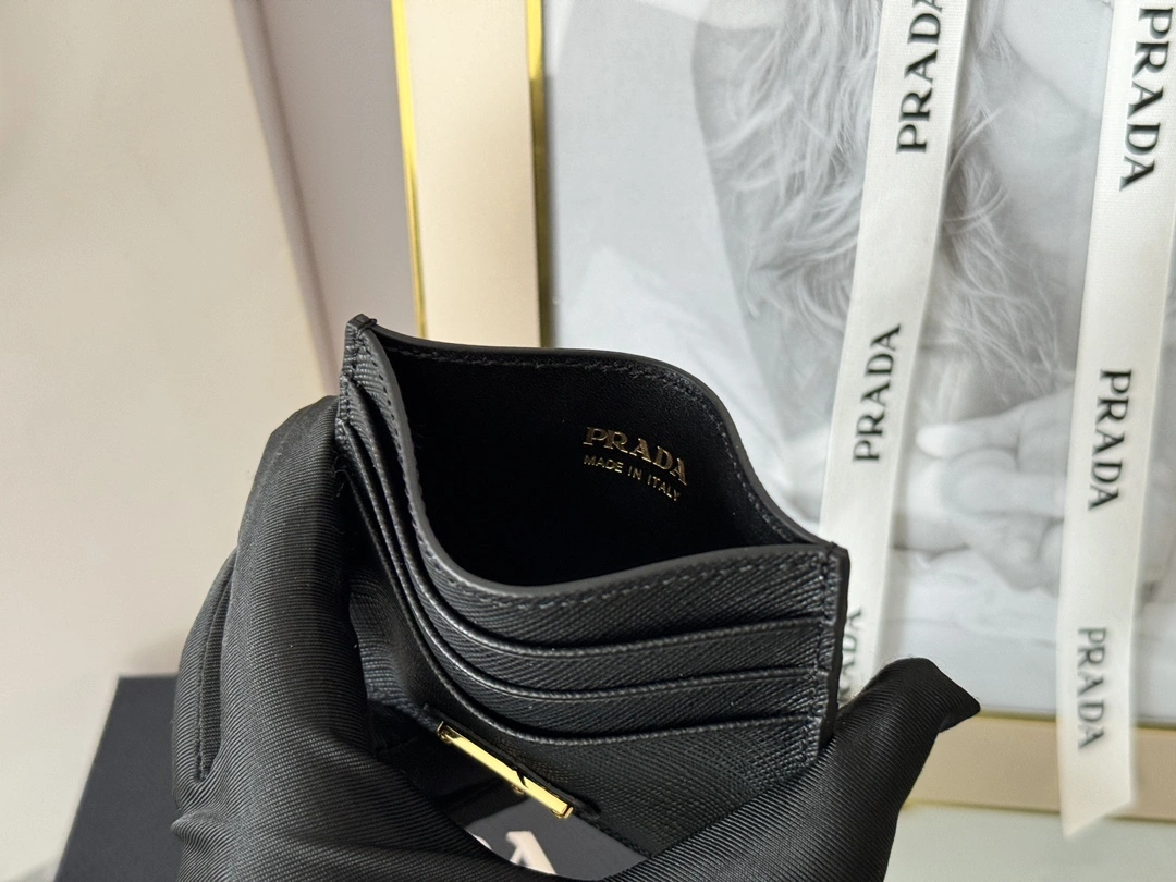 1:1 copy Prada Wallets Purse