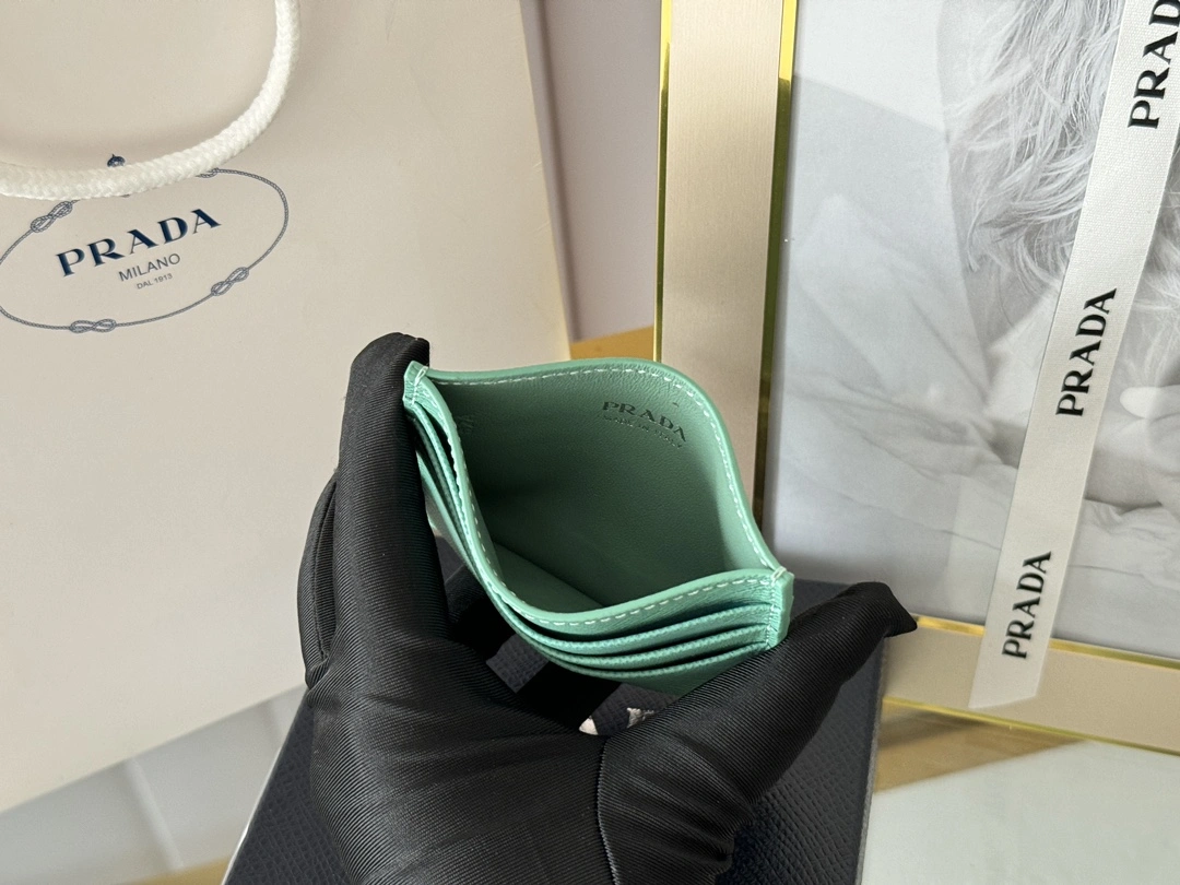 Affordable Prada Wallets Purse