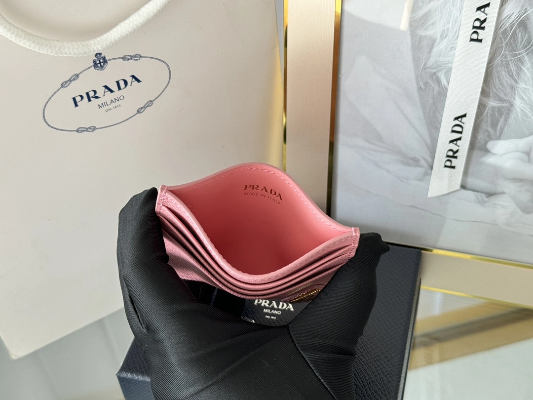 Low-cost Prada Wallets Purse