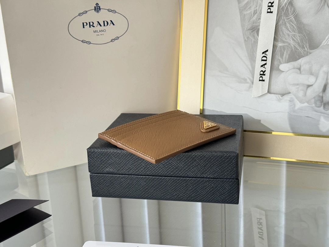 Inexpensive Prada Wallets Purse