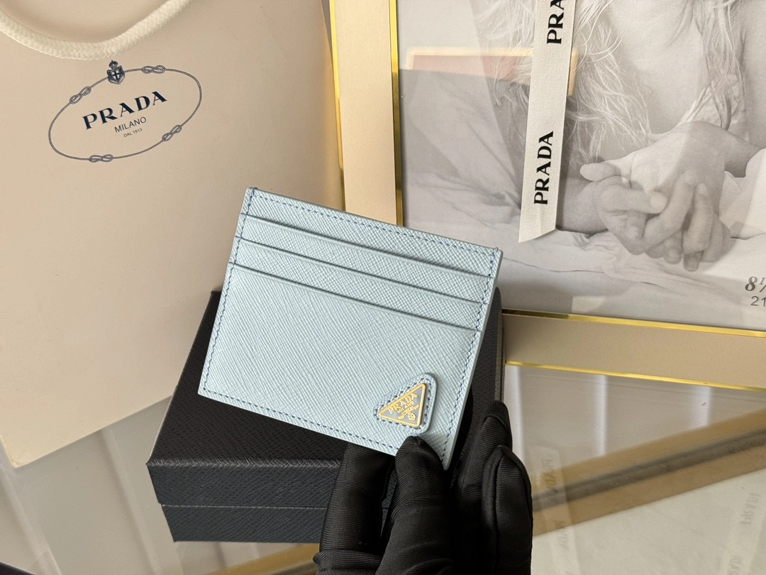 Budget-friendly Prada Wallets Purse