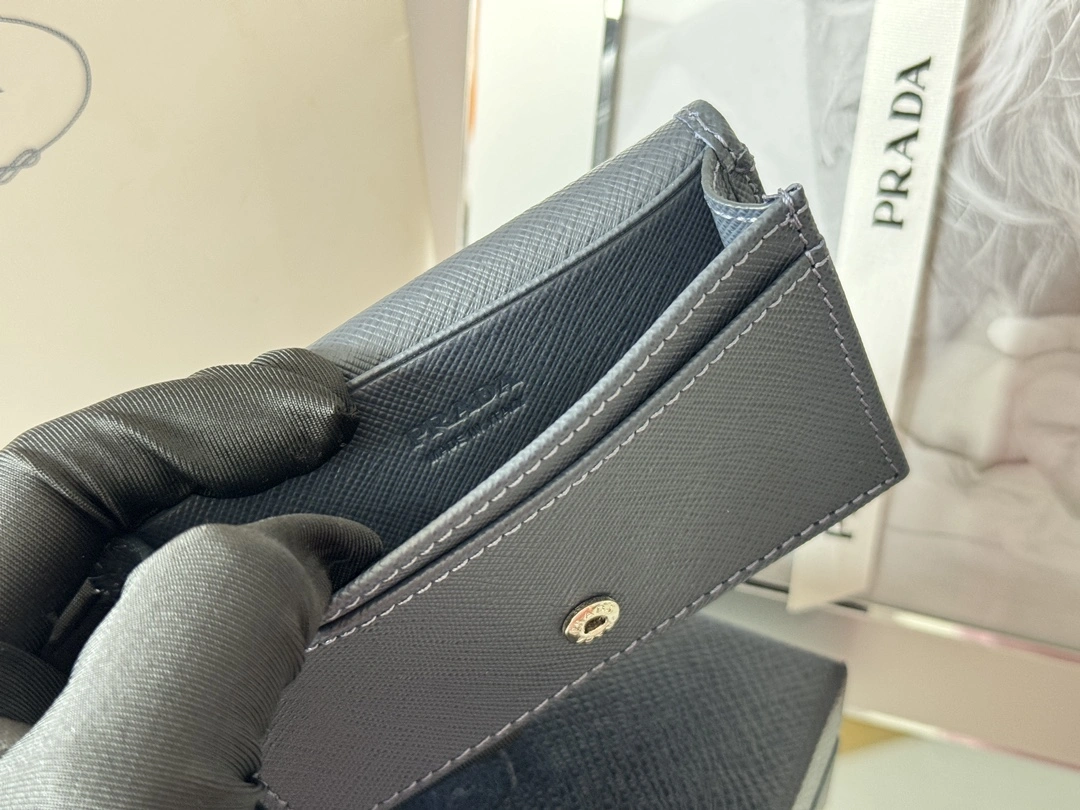 Reasonably priced Prada Wallets Purse