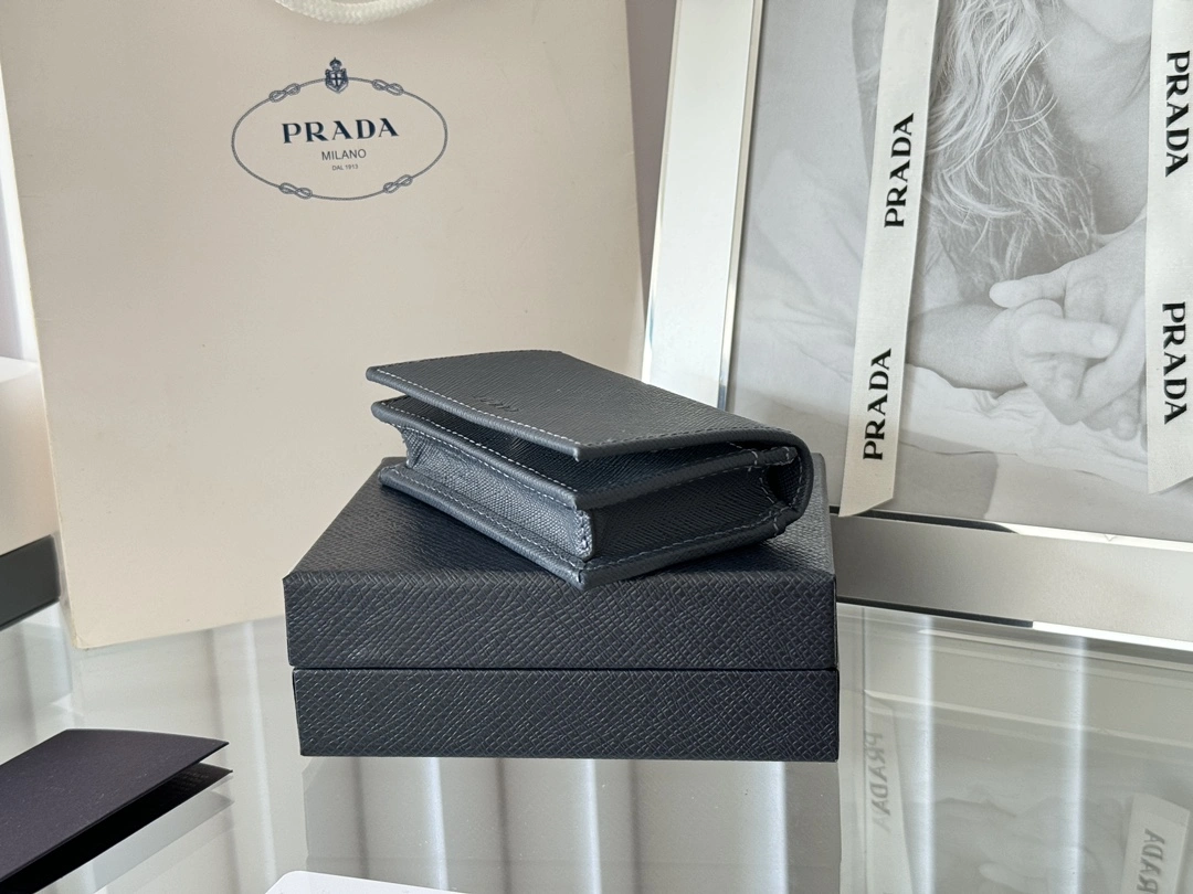Brand-original Prada Wallets Purse