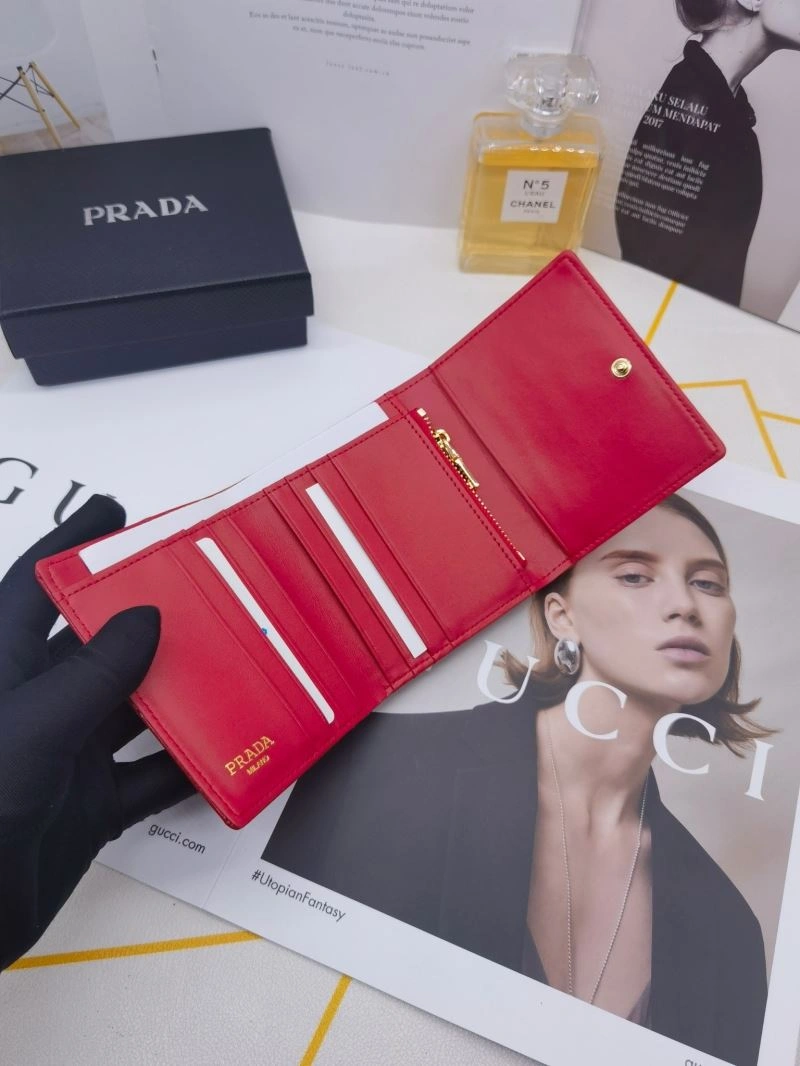 Economical Prada Wallets Purse