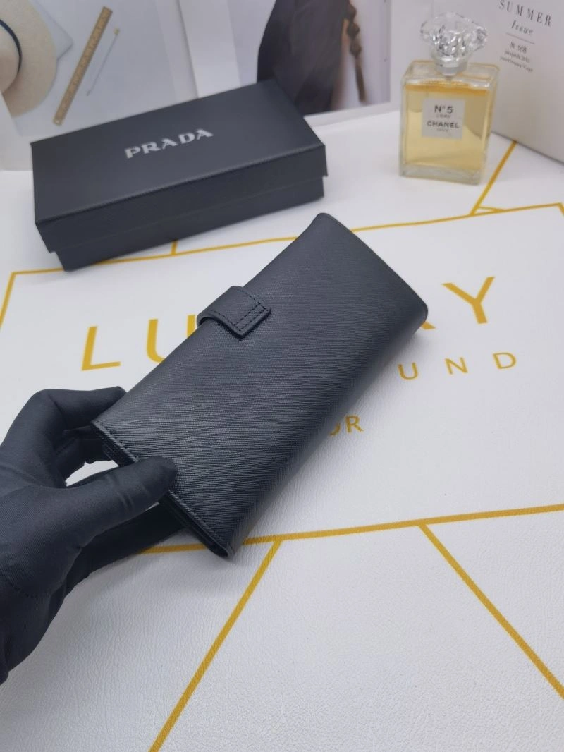 Discounted Prada Wallets Purse