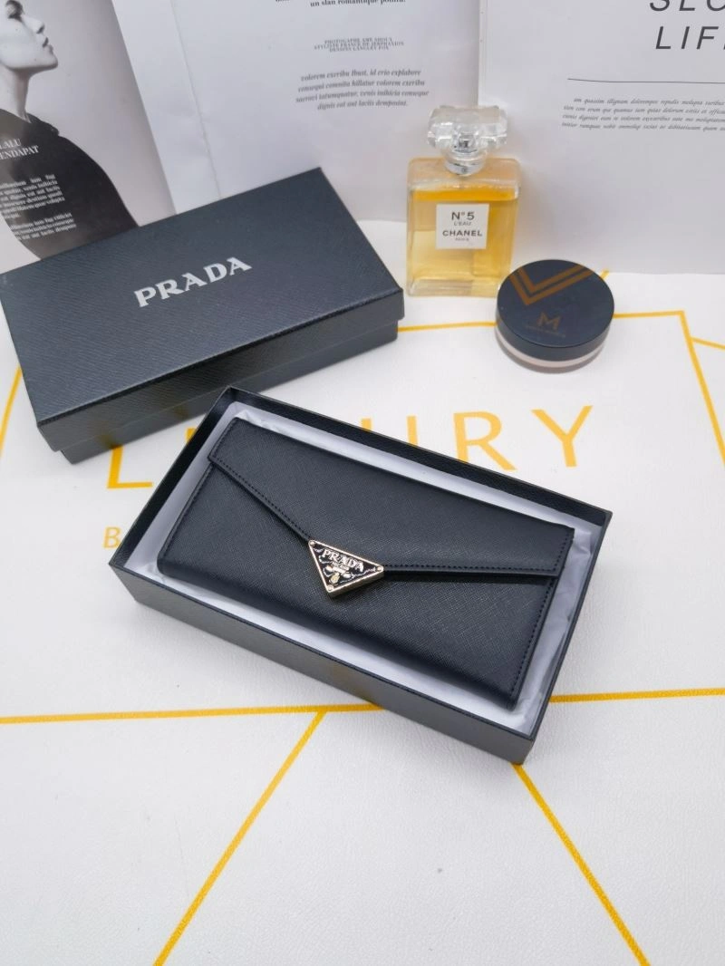 Inexpensive Prada Wallets Purse