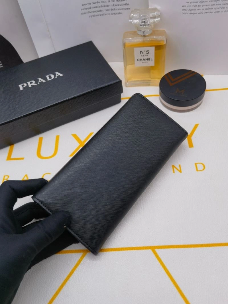 Inexpensive Prada Wallets Purse
