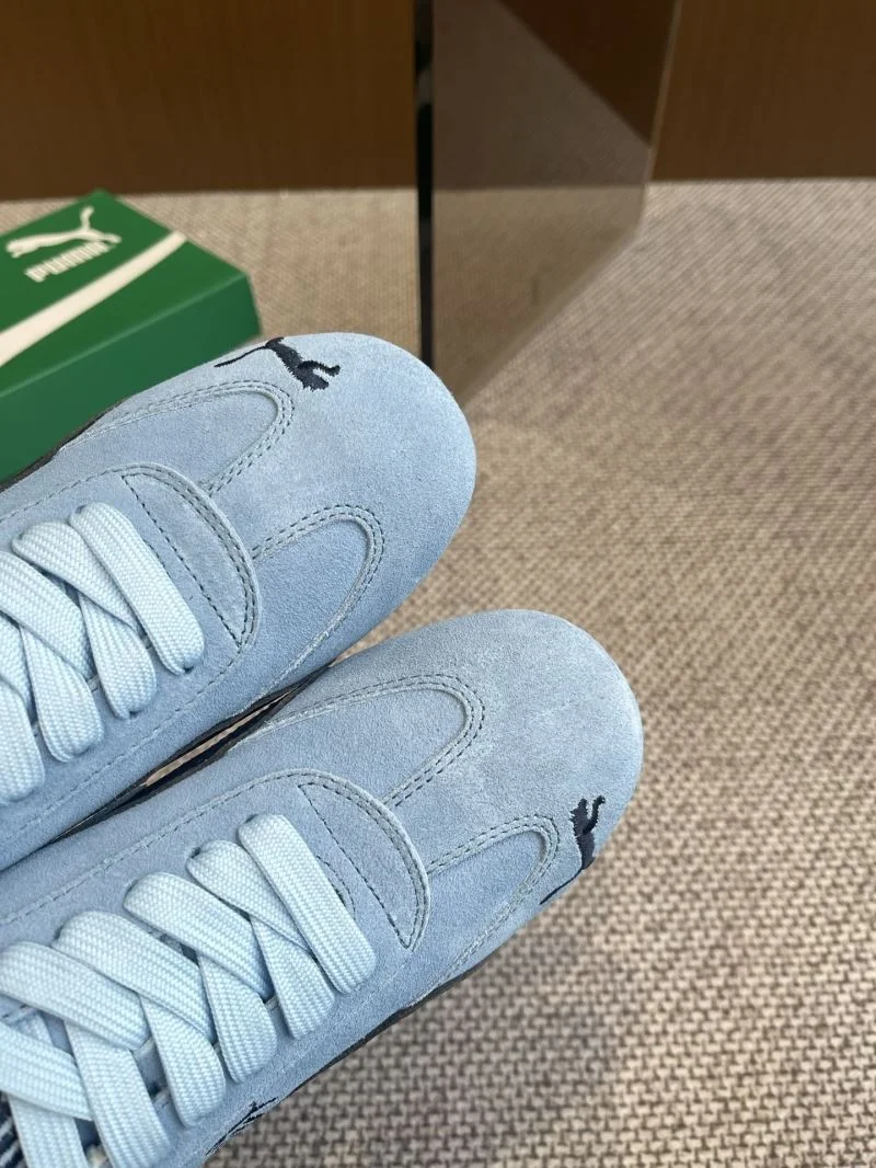 Top mirror Puma Shoes
