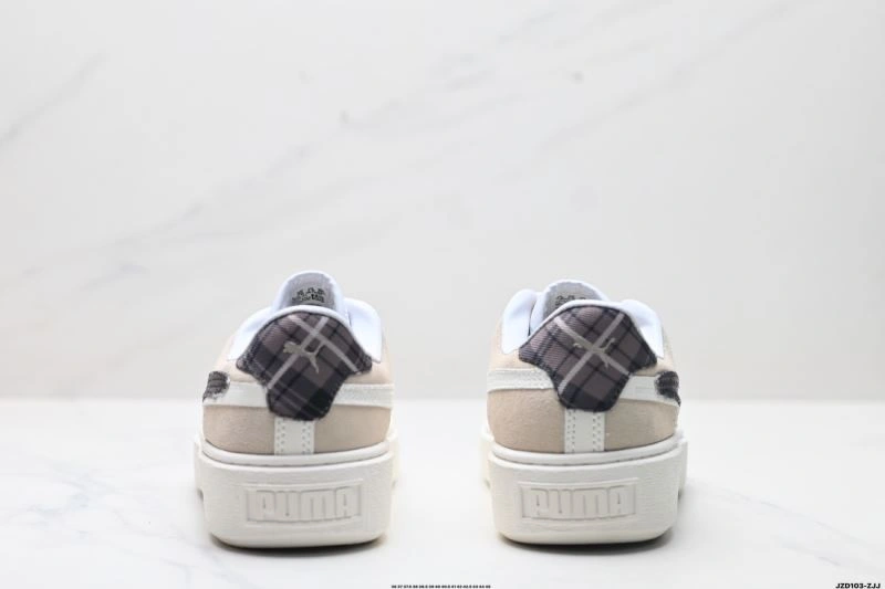 Accurate model Puma Shoes