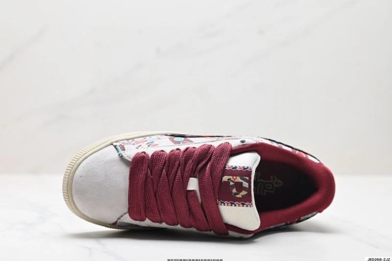 Brand-authenticated Puma Shoes