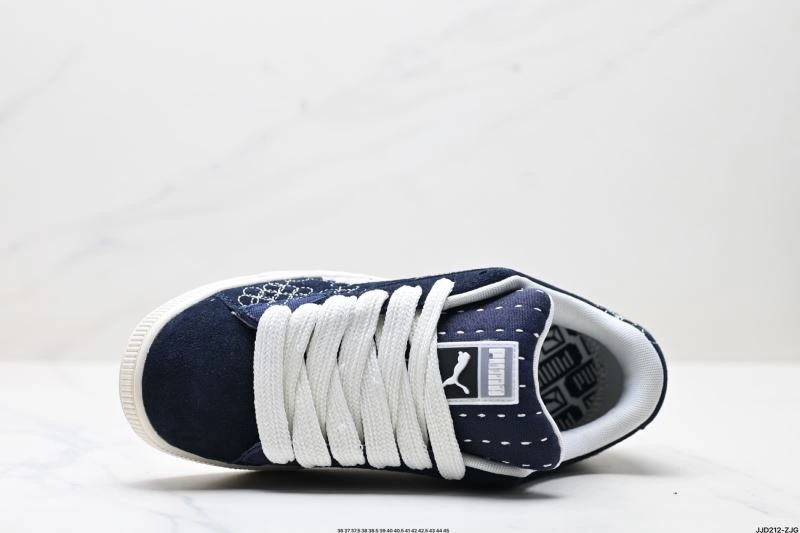 Brand-authenticated Puma Shoes