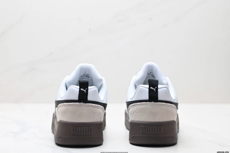 Low-cost Puma Shoes